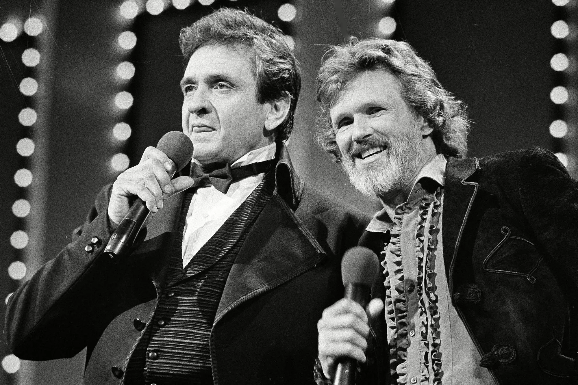 "Big River" (Live 1993) by Johnny Cash and Kris Kristofferson: A Legendary Live Collaboration ...
