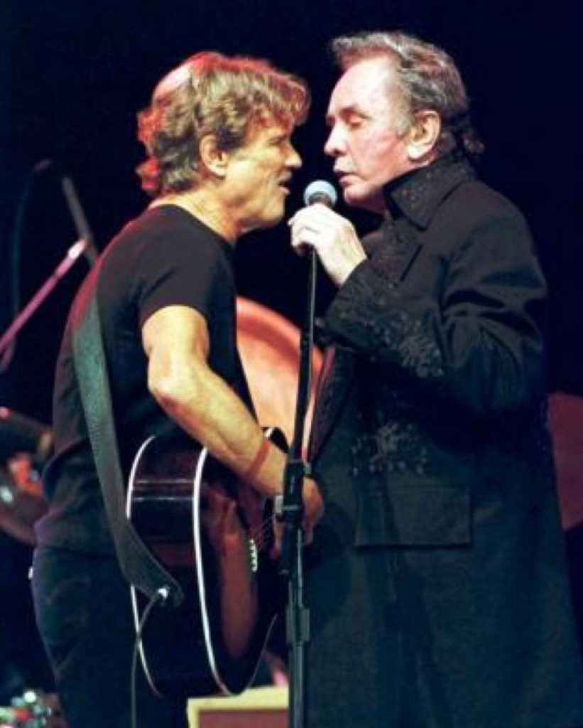 Kris Kristofferson & Johnny Cash – "Long Black Veil" (1993) – A Haunting Duet of Mystery, Regret ...