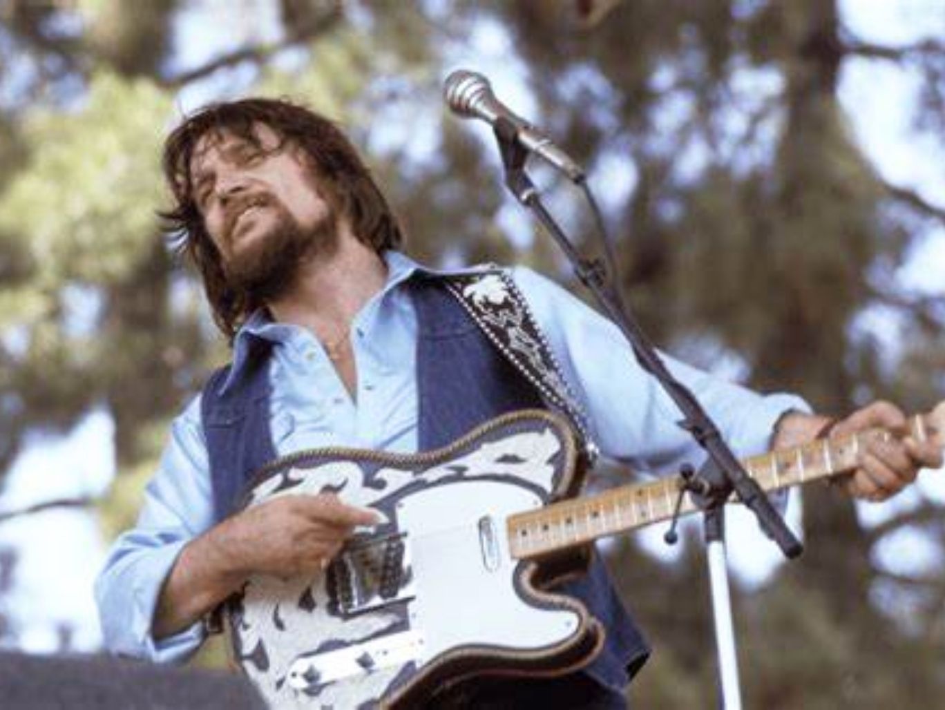 Waylon Jennings – "I've Been a Long Time Leaving (But I'll Be a Long ...