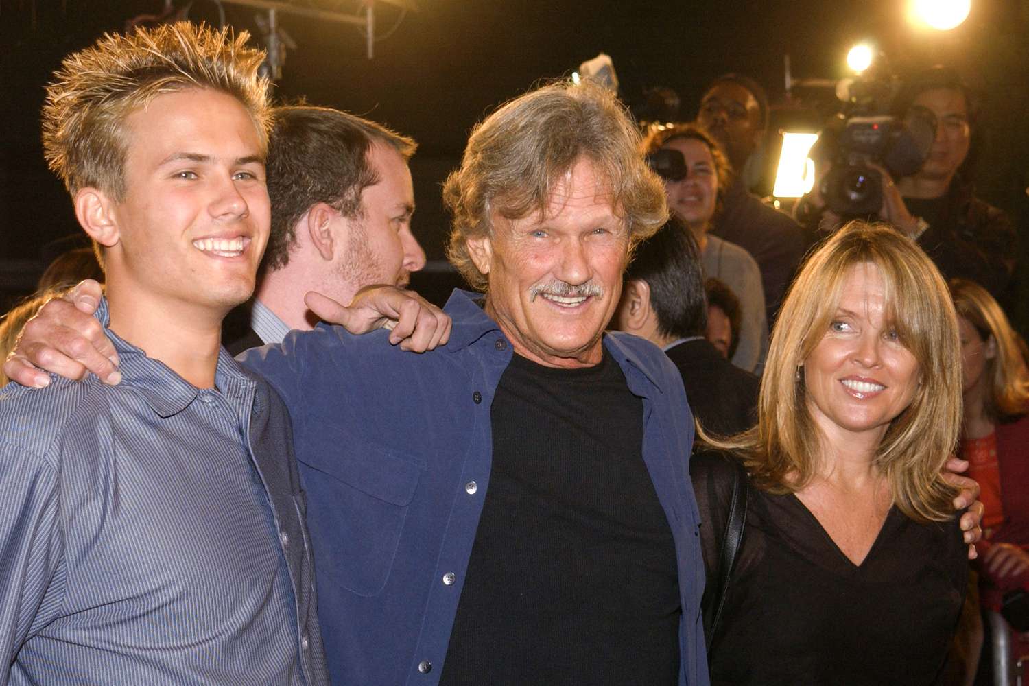 Shocking news: Kris Kristofferson's wife, Lisa Meyers, speaks out about family conflicts in the ...