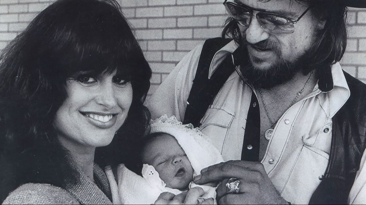 NATIONAL HERITAGE REVEALED: At 80, Jesse Colter Shared Life With Waylon ...